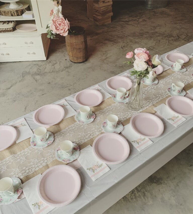 The Most Delightful Woodland Animal-Themed Tea Party! - lifeonfern.com